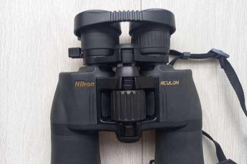 Бинокль Nikon Aculon a211 8-18X42