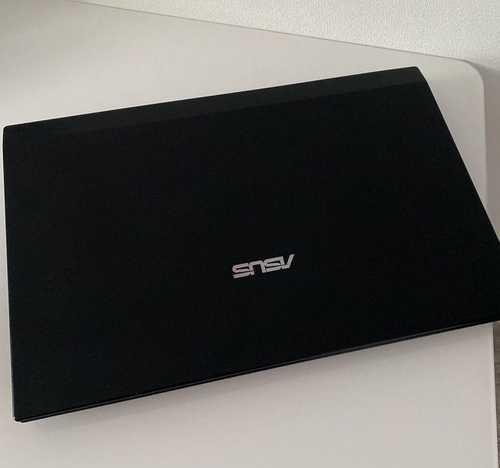 Ноутбук asus P53E