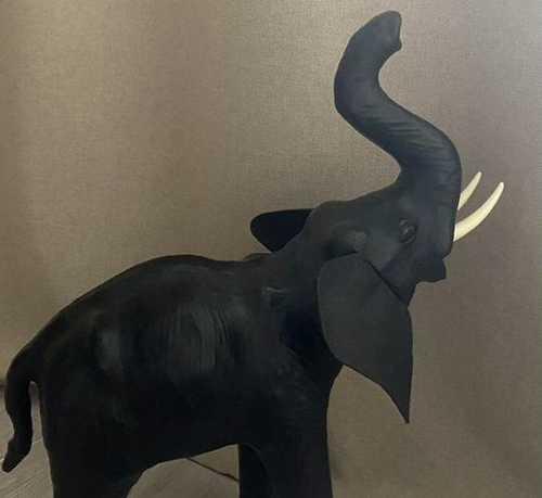 Статуэтка слон большая натуральная кожа
