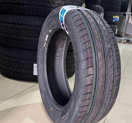 Viatti Strada 2 (V-134) 185/55 R15 96V