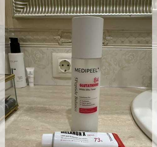 Melanon X крем medipeel и тонер glutathione