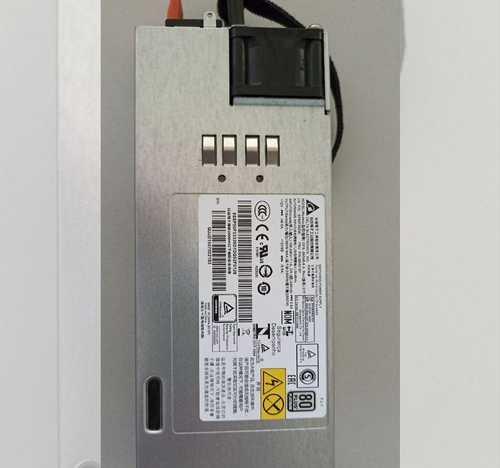 Блок питания Lenovo 00HV167 550W 4X20F28579