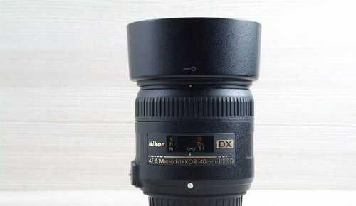 Объектив Nikon 40mm f/2.8 G macro