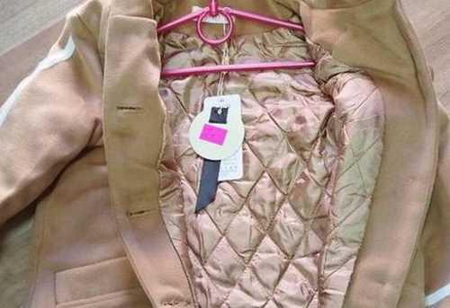 Детское пальто для девочки