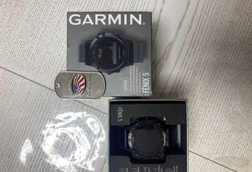 Часы Garmin Fenix 5