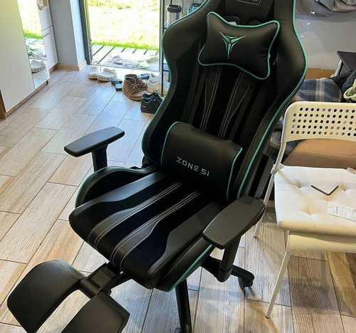 Игровое кресло Zone 51 gravity plus