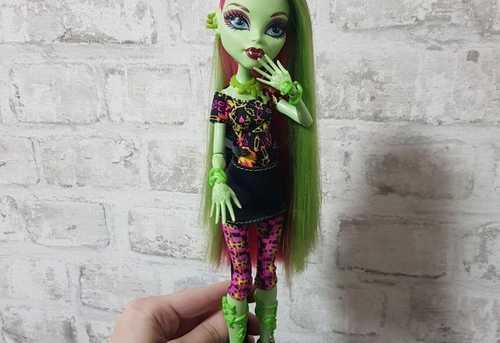 Венера Макфлайтрап базовая кукла Monster High