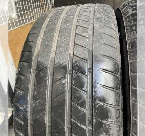 Bridgestone Alenza 001 275/45 R20