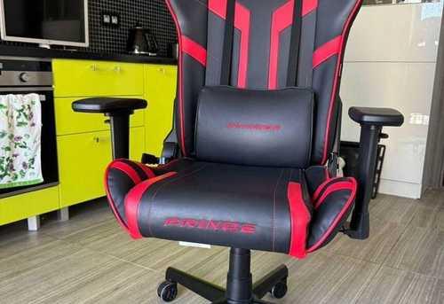 Игровое компьютерное кресло Dxracer Prince