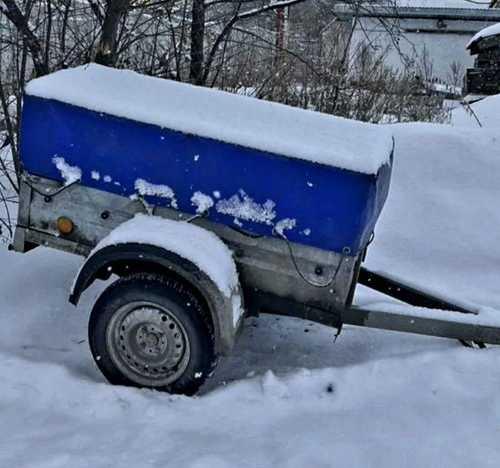 Прицеп на легковой автомобиль