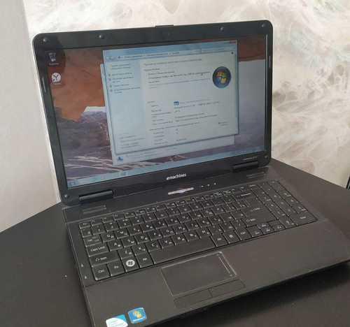 Ноутбук Acer eMachines E725