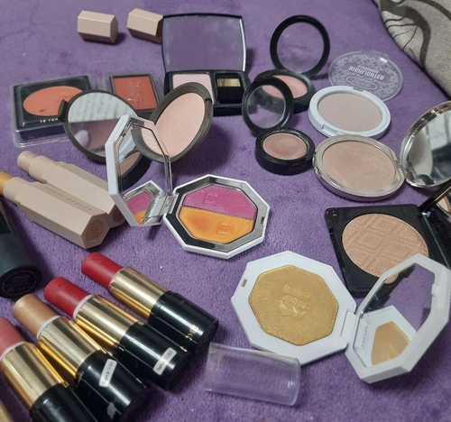 Румяна пудры хайлайтеры lux becca fenty mac