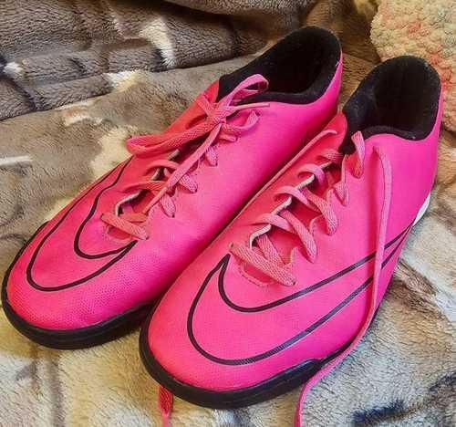 Сороконожки Nike Mercurial