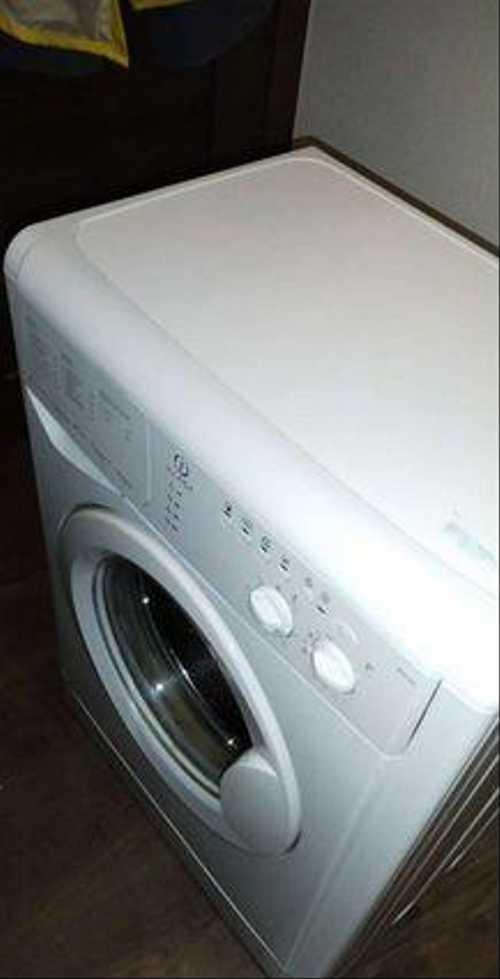 Стиральная машина indesit wisl103