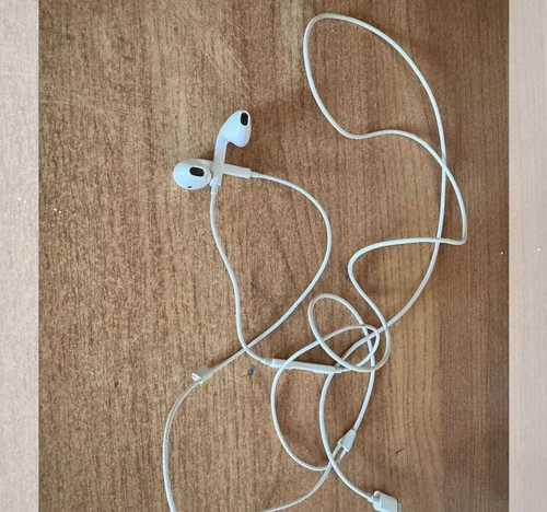 Наушники earpods