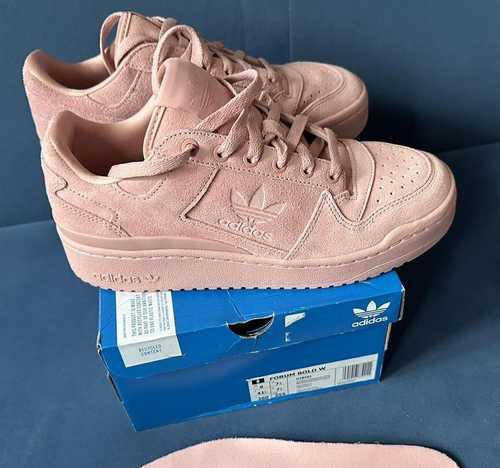 Кроссовки женские новые adidas 40 41