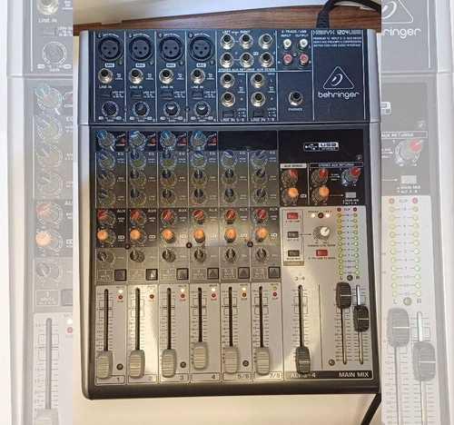 Микшерный пульт behringer 1204