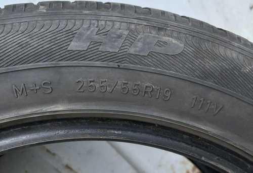 Goodyear Wrangler HP All Weather 255/55 R19