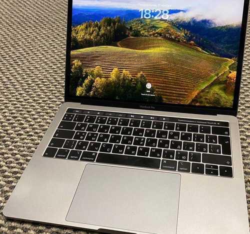 Macbook pro 13 2019 16gb 256 Touch Bar i5 2,4 GHz