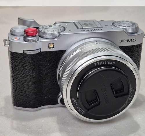 FujiFilm X-M5 Body Silver