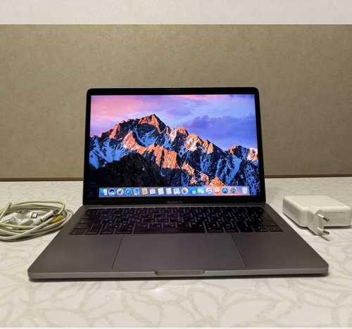 Macbook pro 13 2017