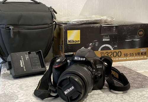 Nikon D3200 + Nikkor 18-55 (30 т.к.)