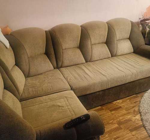 Диван и кресло бу