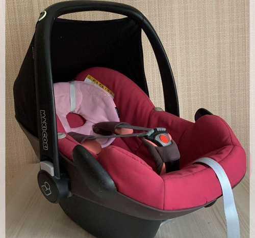 Автолюлька maxi cosi pebble 0 