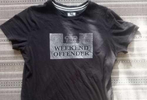 Футболка Weekend Offender