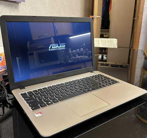 Ноутбук Asus 15" F540BA-GQ752T