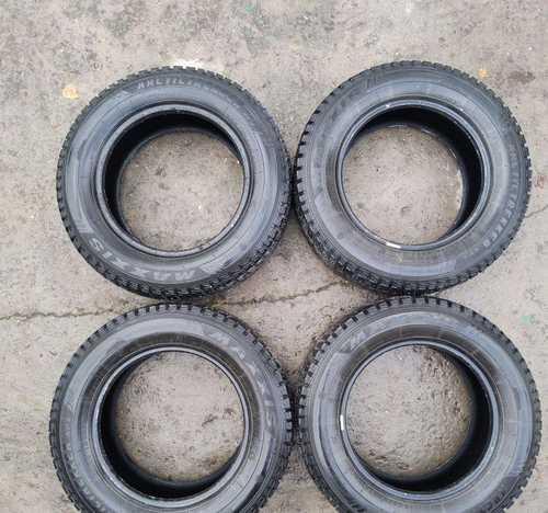 Maxxis ArcticTrekker NP3 205/65 R15 99T
