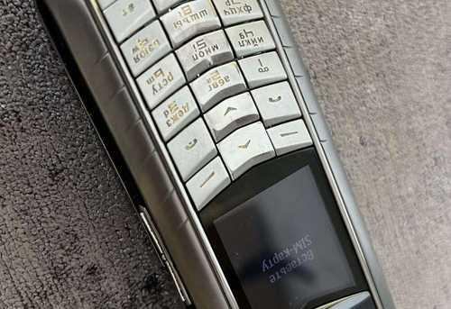 Vertu Ascent 2010