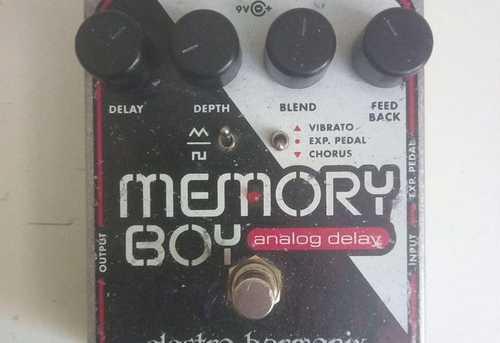 Гитарная педаль EHX Memory Boy