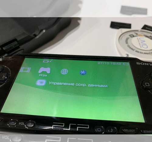 Sony psp1008 прошитая комплект