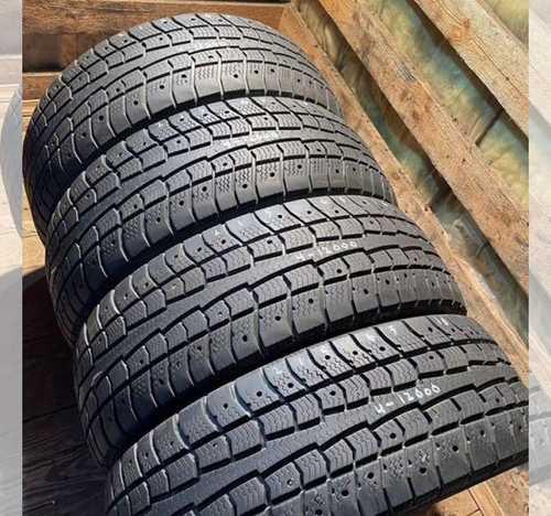 Cooper Discoverer M S2 215/65 R16