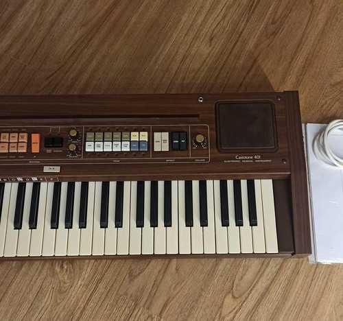 Casio CT-401 (Casiotone 401) Винтажный синтезатор