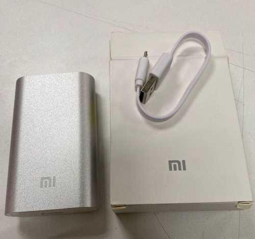 Power Bank Xiaomi повербанк 2500 mA