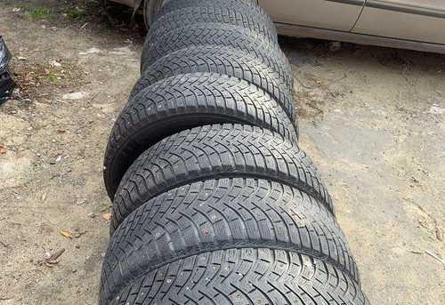 Michelin Latitude X-Ice North 225/65 R17