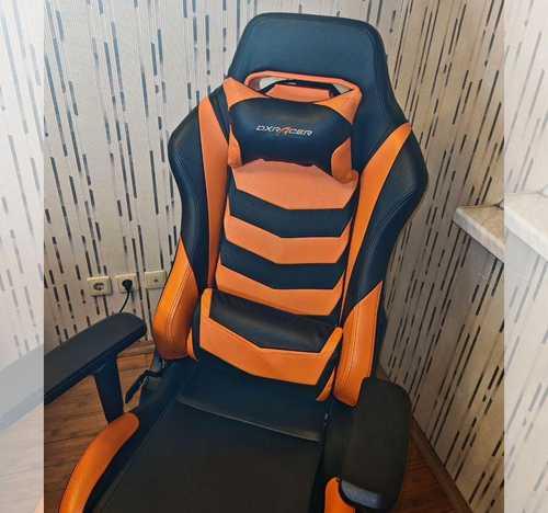 Компьютерное кресло DXRacer серия Iron