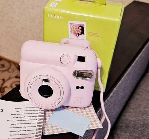 Фотоаппарат моментальной печати Fujifilm Instax