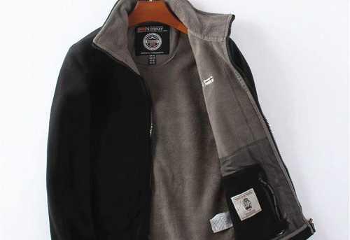 Флисовая кофта куртка с меховой подкладкой