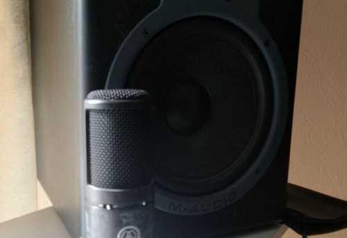 Студийный микрофон AKG p120