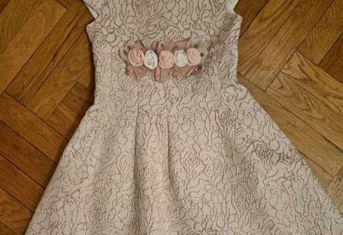 Платье нарядное на 8-10 лет