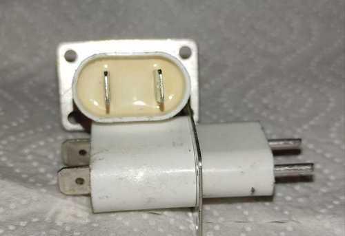 Проходной конденсатор магнетрона для микроволновки