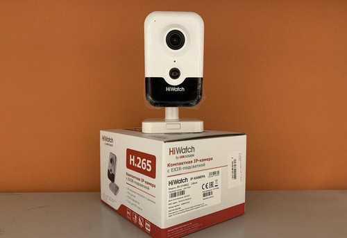 Камера видеонаблюдения HiWatch DS-I214W(B)