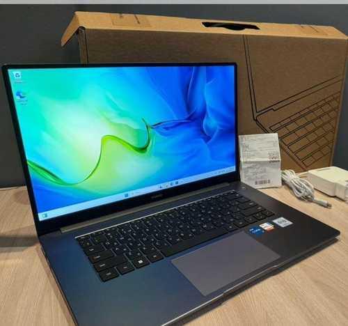 Ноутбук Huawei Matebook D 15 на Core i5