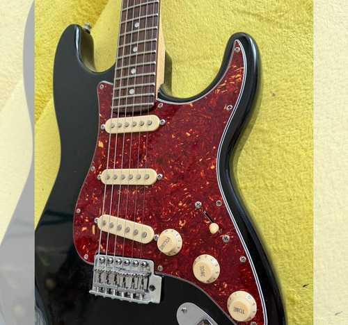 Fender stratocaster (реплика custome)