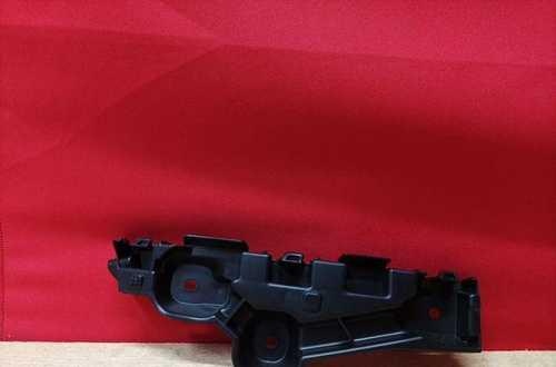 Кронштейн бампeра Renault Logan 2 2014