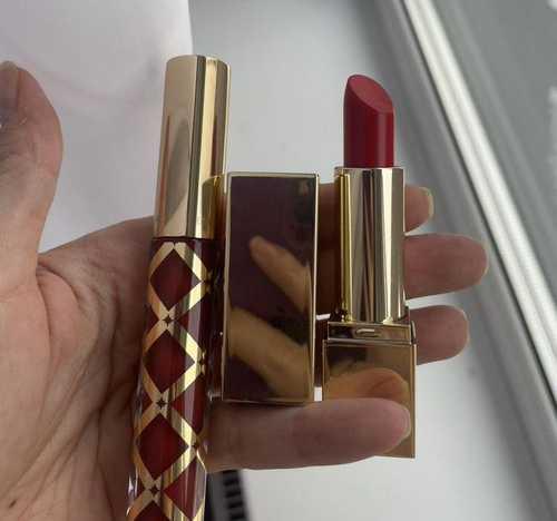 Наборе Блеск и Помада Estee lauder