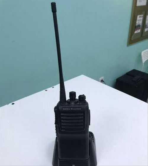 Портативная радиостанция Vertex VX-231 400-470мГц